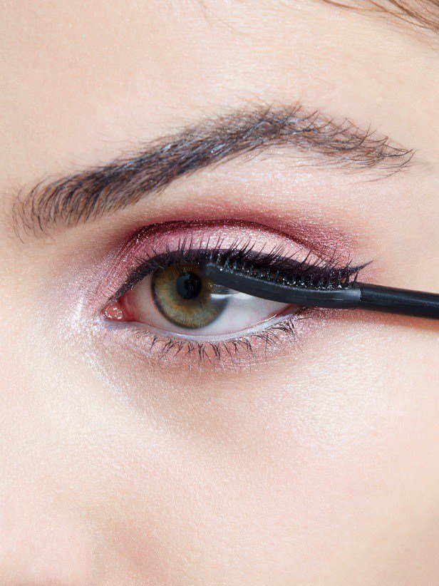 Dramatic Cat Eye Makeup Tutorial| Maybelline