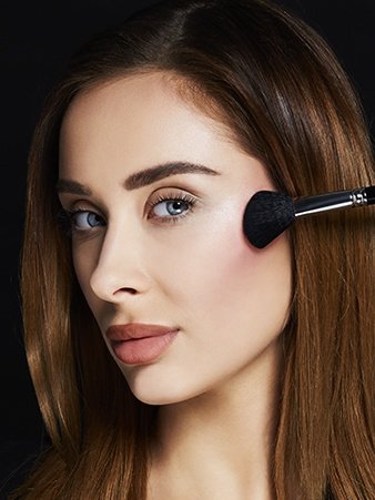 Draping makeup tutorial | Tips by Maybelline Master